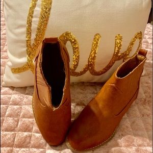 Universal Thread | Shoes | Womens Western Ankle Boots Universal Thread ...